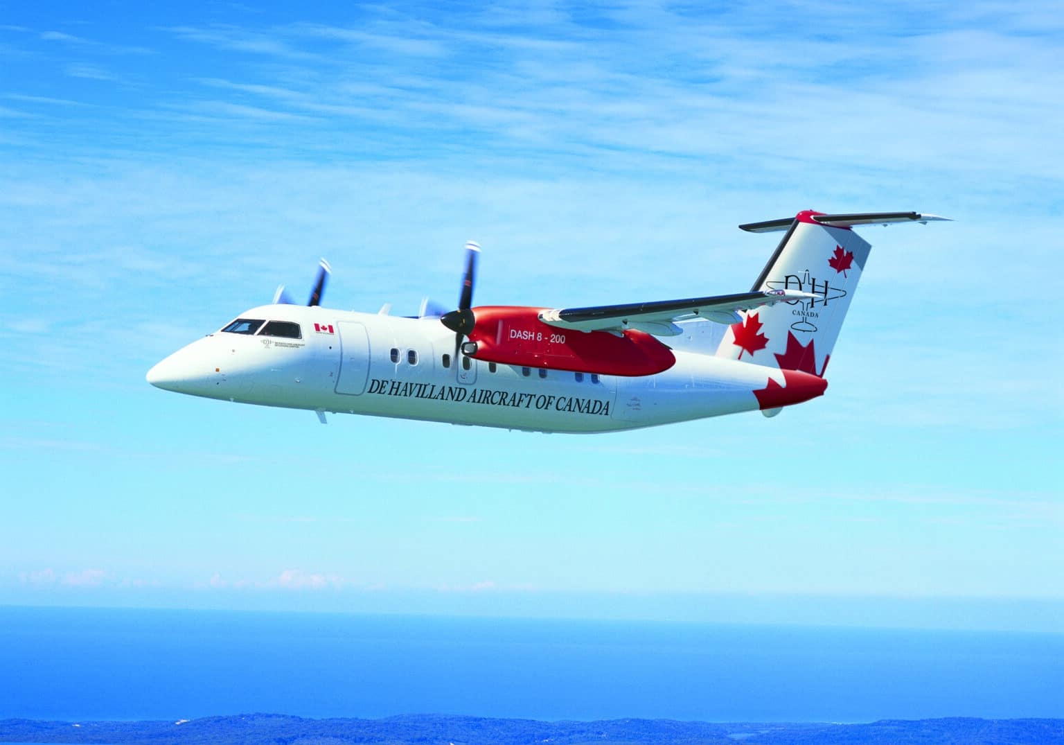 De Havilland Canada Introduces New Avionics Suite for Dash 8-100 and ...